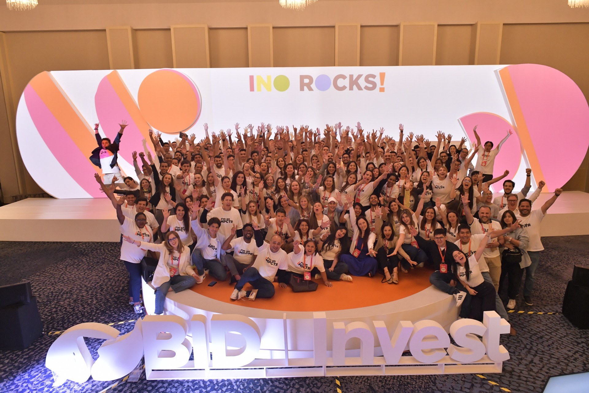 Development Factor IDB KNOWLEDGE WEEK - Development Factor